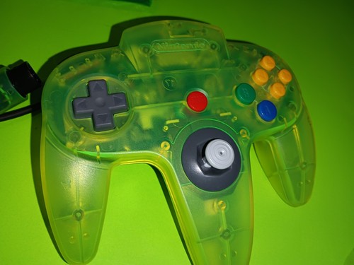 NINTENDO 64 N64 Console CIB Extreme Green Controller Toys R Us Limited ...