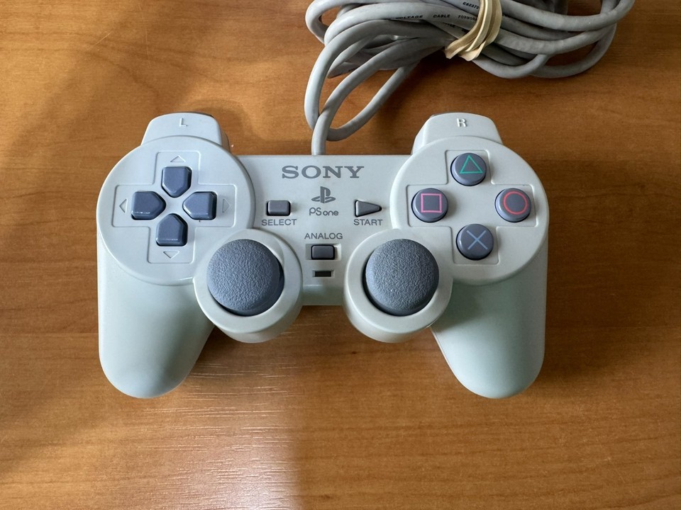 Sony PlayStation 1 PS One Analog Wired Controller SCPH-110 - Great ...