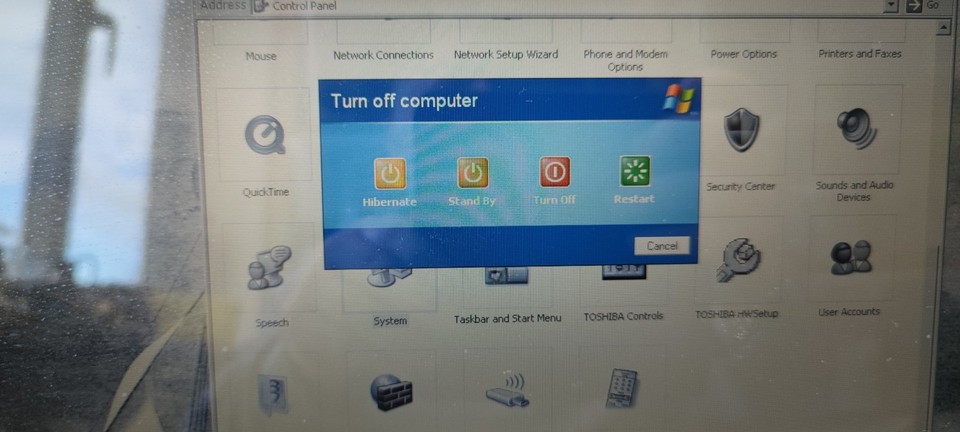 Toshiba Satellite P100-423 - Intel Centrino T2250 1.73GH- 3GB RAM - HDD ...