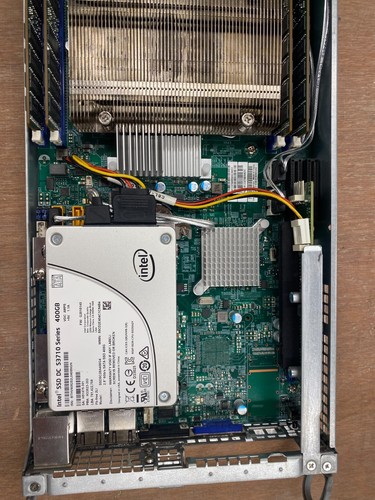 Rubrik r344 Supermicro Server Blade 64GB RAM - 1x E5-2630V3 @ 2.40GHz ...
