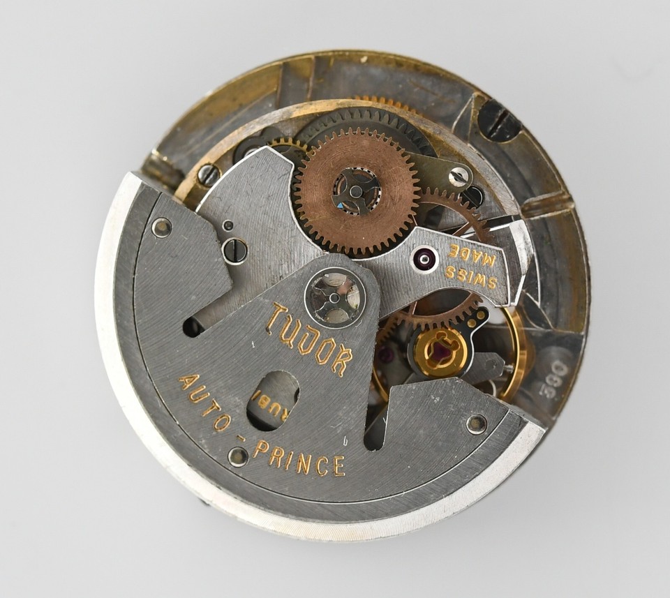 Genuine Tudor 390 Automatic Movement From 1967 7928 Submariner Working ...