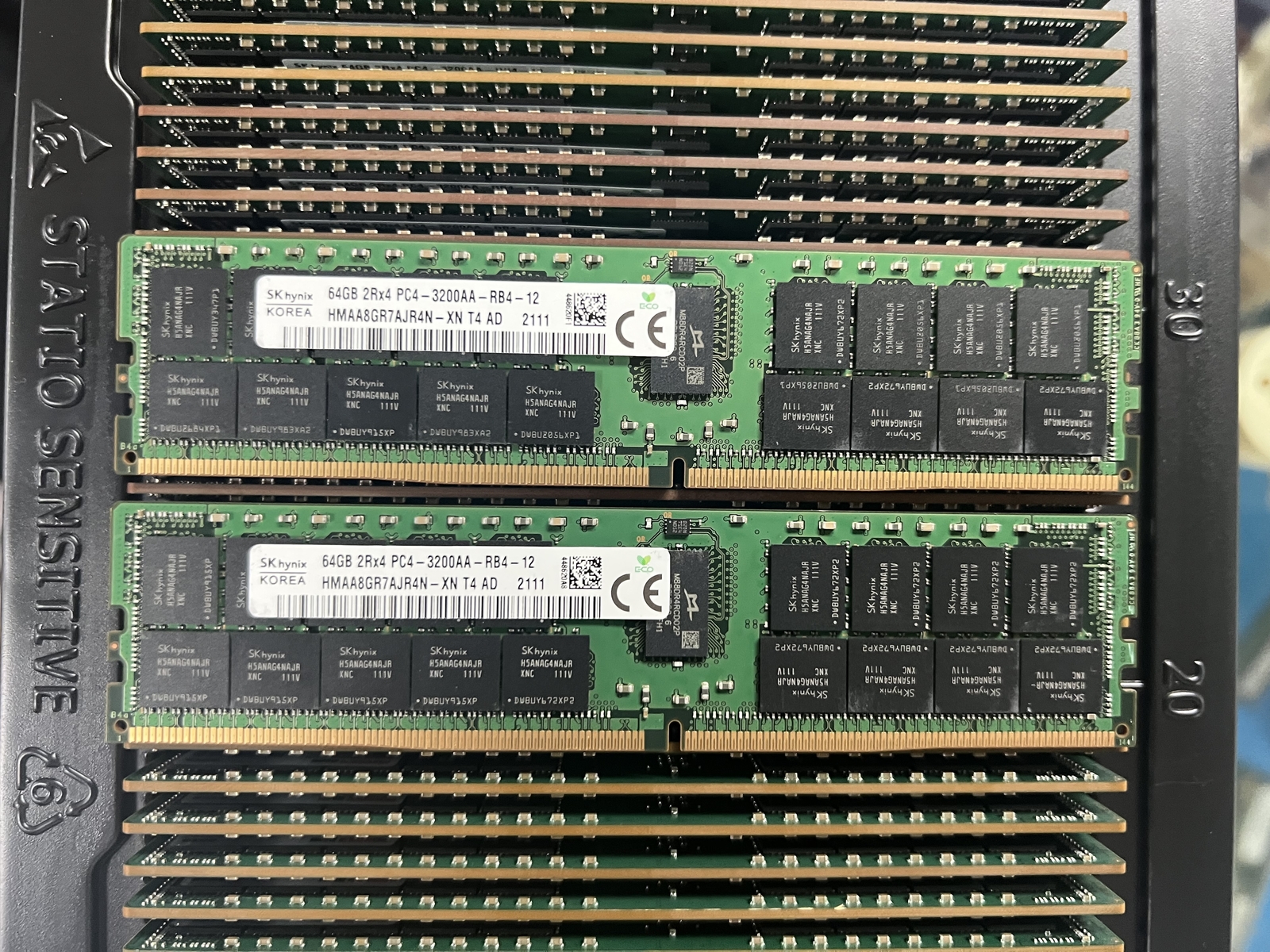Gigabyte MZ71-CE1(rev. 3.x/4.x) +AMD EPYC 7532 64C/125T 256 mb(7763 ...