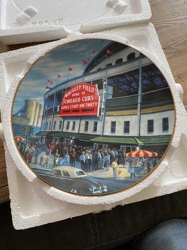CHICAGO CUBS WRIGLEY FIELD HOME COLLECTIBLE PLATE BY DELPHI 8.5" # 309A ...