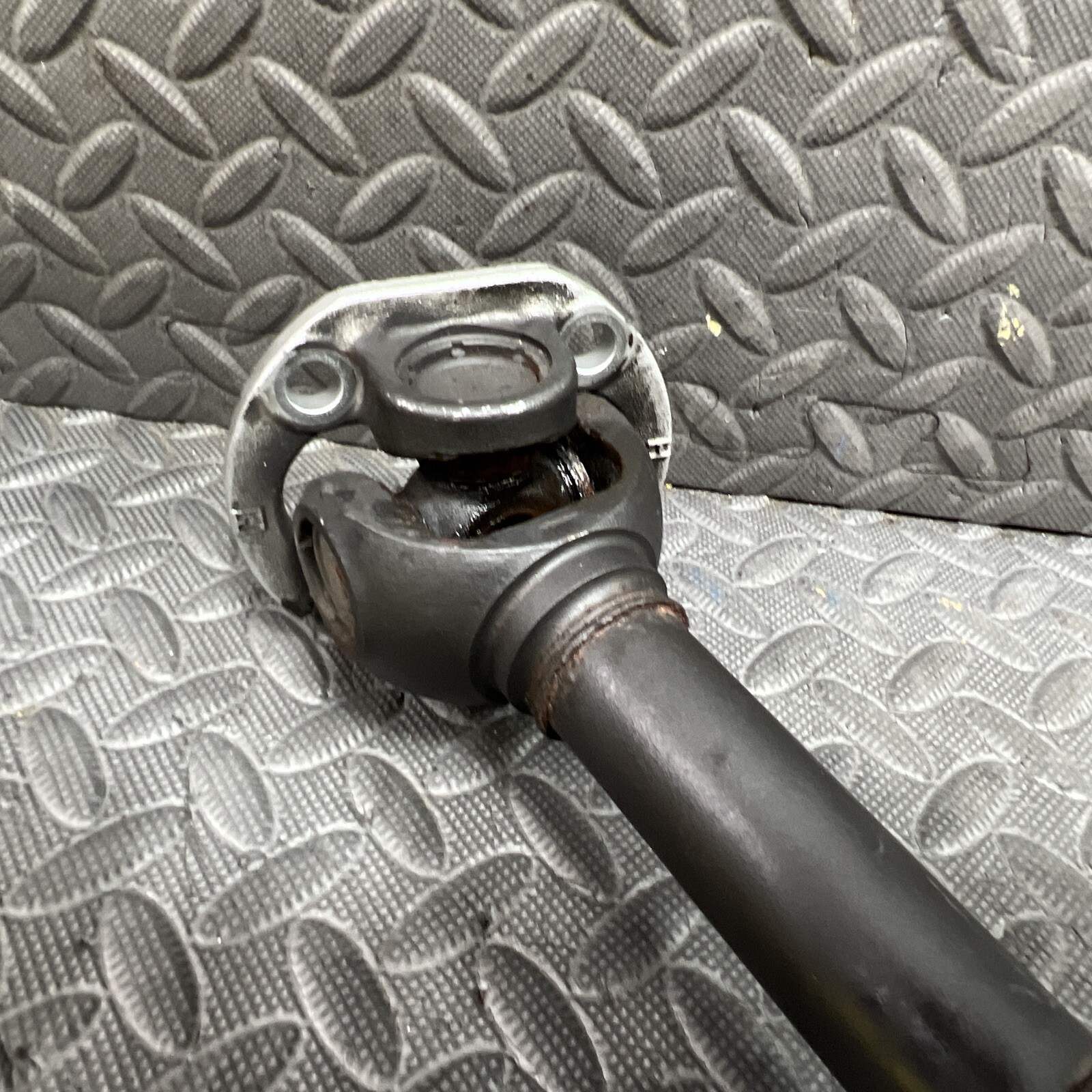 W204 MERCEDES 2011 C300 Front Drive Shaft Driveshaft OEM 2044101801 for ...