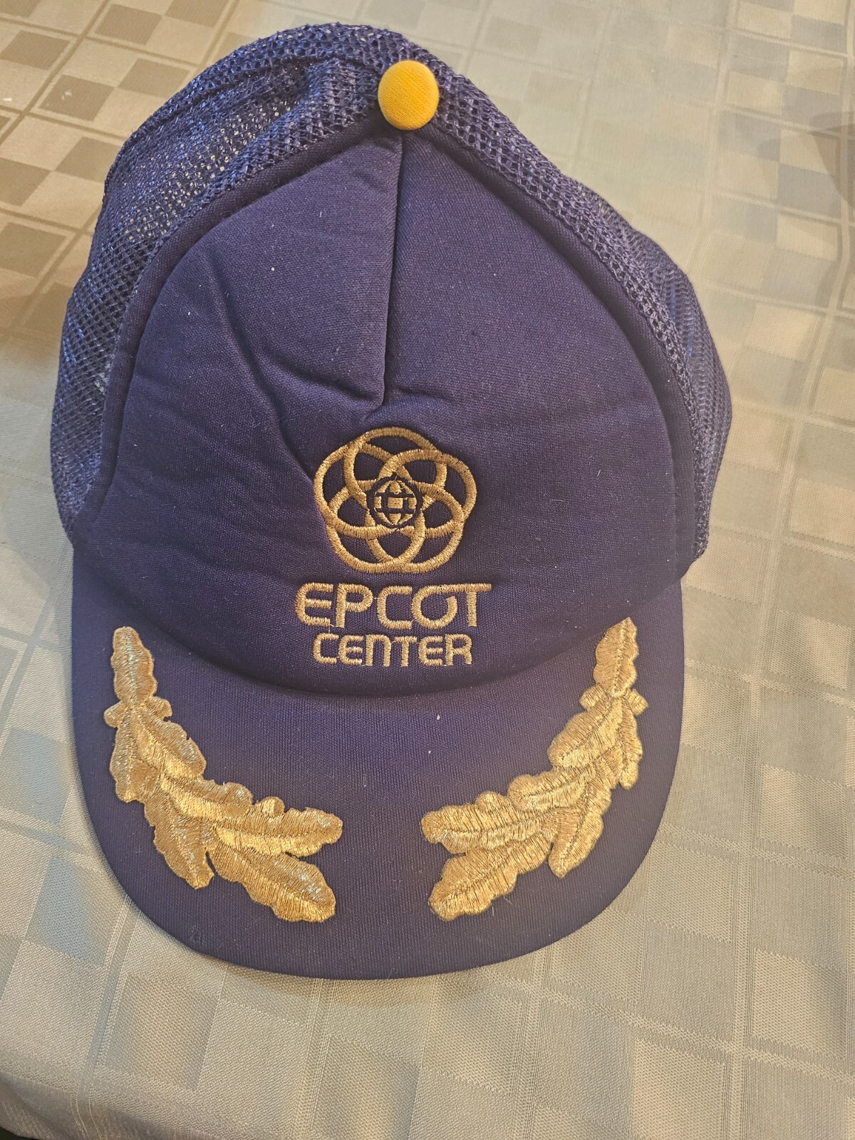 Vintage Snapback Epcot Disney Navy Hat w Gold Leaf-Li… - Gem