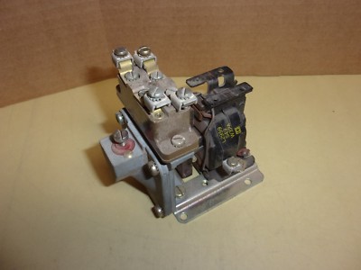 Relays - Pneumatic Timer