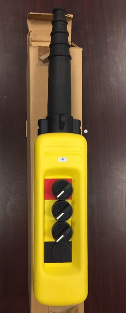 Telemecanique Xac-a04 Pendant Station Push Button Enclosure Crane ...