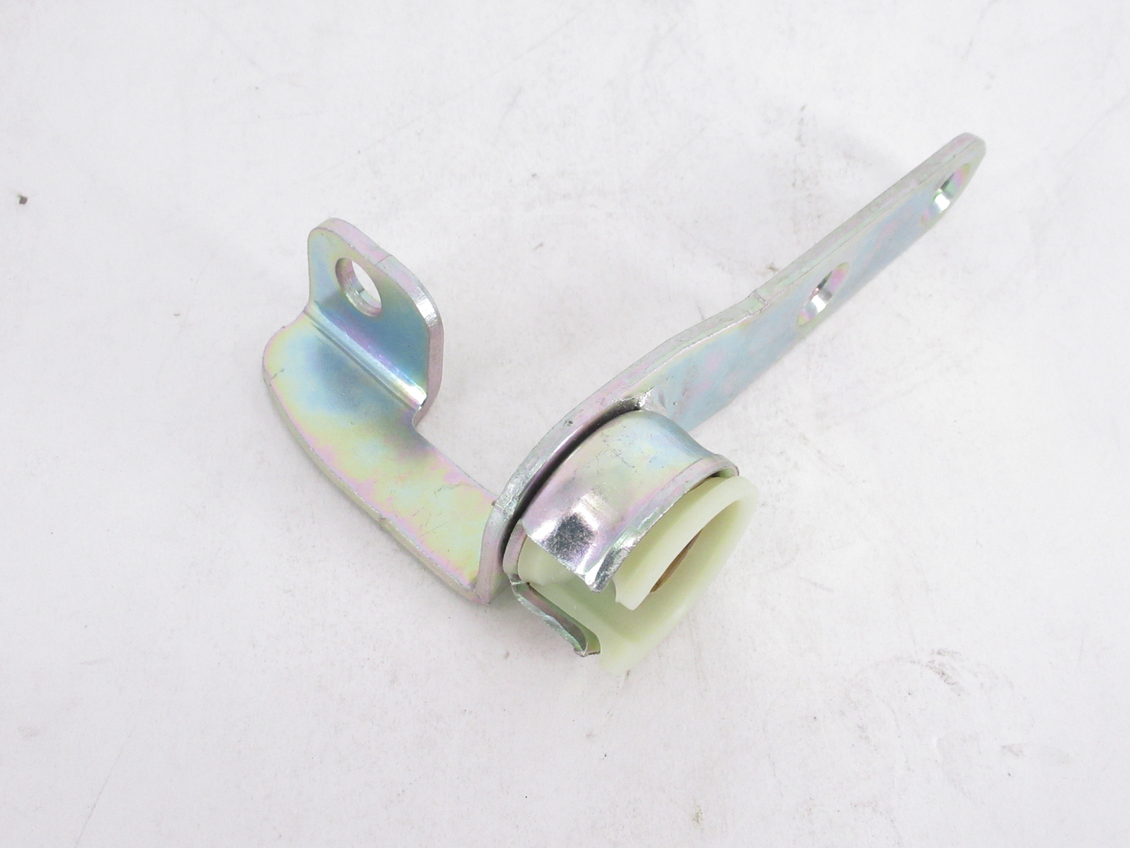 Genuine OEM Toyota 66110-0C012 Passenger Side Tailgate Hinge 2000-2006 ...