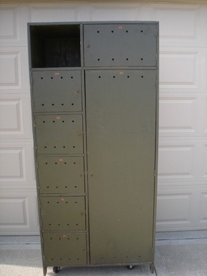 1900-1950 - Locker Cabinet