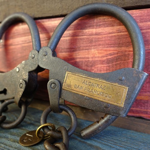 Alcatraz Prison Handcuffs, Iron Adjustable Cuffs with Chain & Antique ...