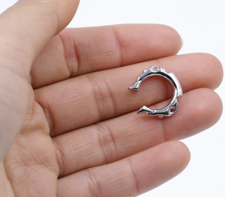 Horseshoe Ridged Pincher 316 Surgical Steel Ear Expander Patterned ...