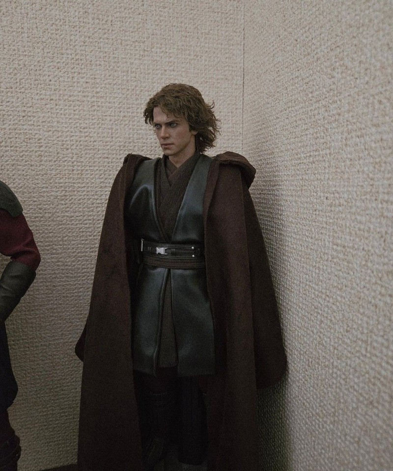 Hot Toys Star Wars EP III Anakin Skywalker Masterpiece with Custom ...
