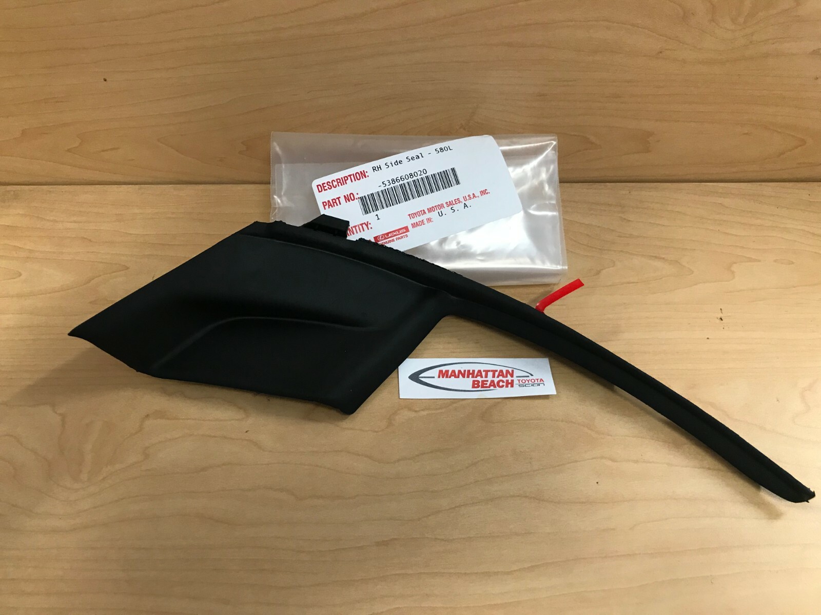 11-20 SIENNA NEW GENUINE TOYOTA RIGHT FENDER TO COWL HOOD SIDE SEAL ...