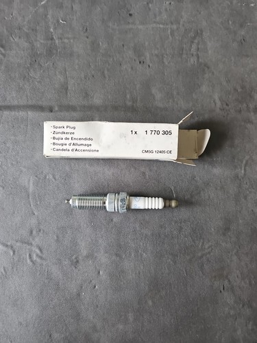 Genuine Ford Ignition Spark Plug 1770305 1.0L EcoBoost | eBay UK