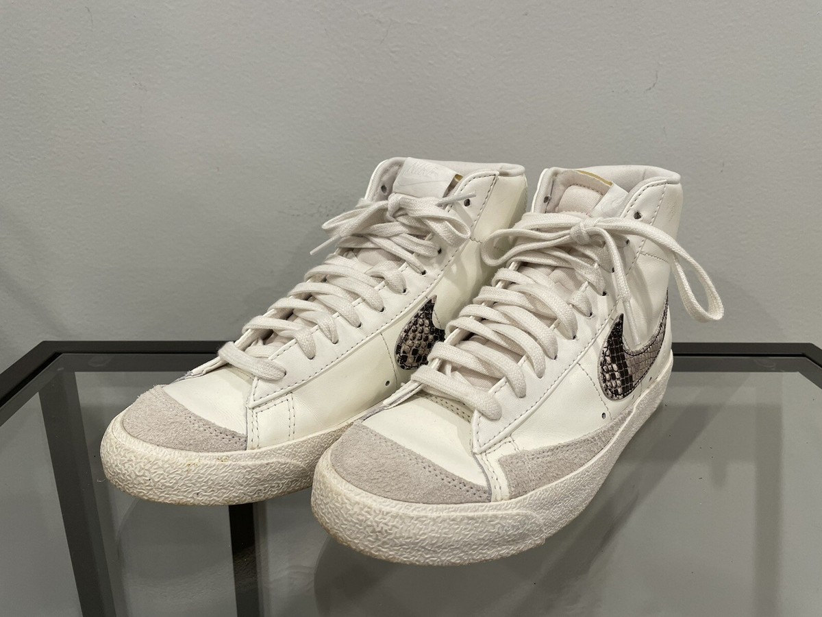 Nike Blazer Mid '77 Sail Off White Snakeskin Beige DA8736 Nike Blazer Mid '77 Sail Off White Snakeskin Beige DA8736