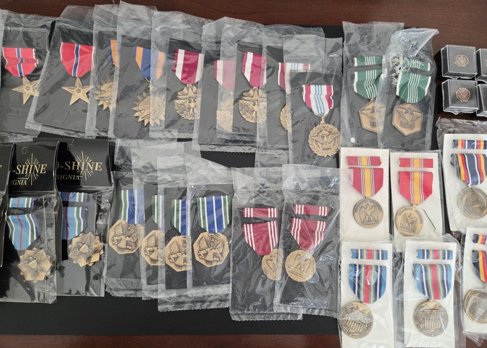 44 Piece U.S. Army Medals, Badges, & Insignia Lot - Perfect for Shadow ...