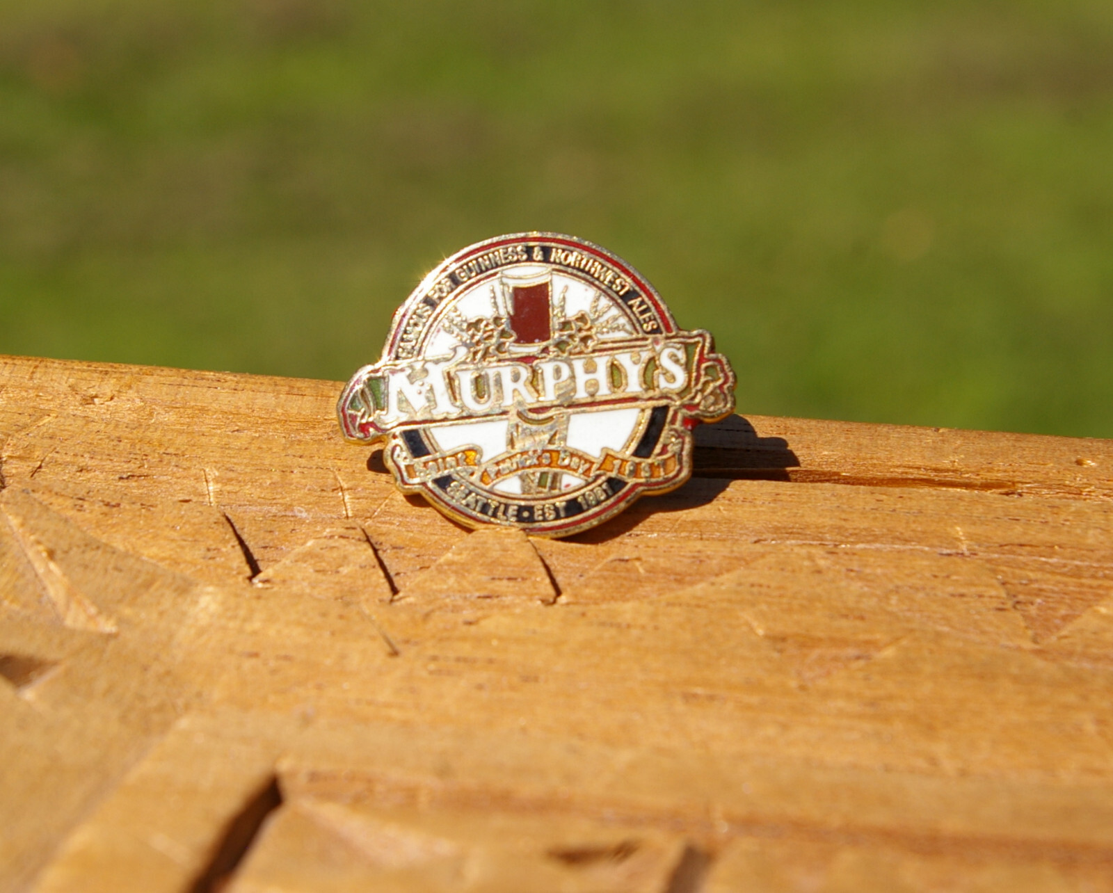 1987 Murphy's Seattle Saint Patrick's Day Guinness NW Ales 1" Enamel ...