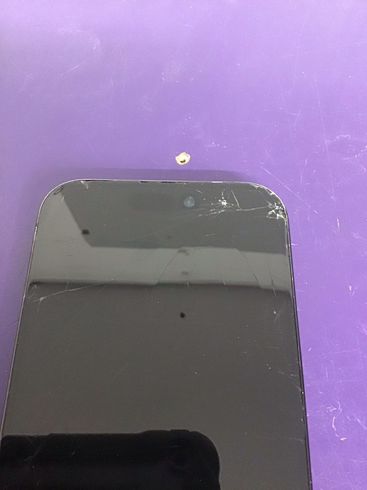 Apple iPhone 15 - Cracked Screen, See Pictures. 195949036064 | eBay UK