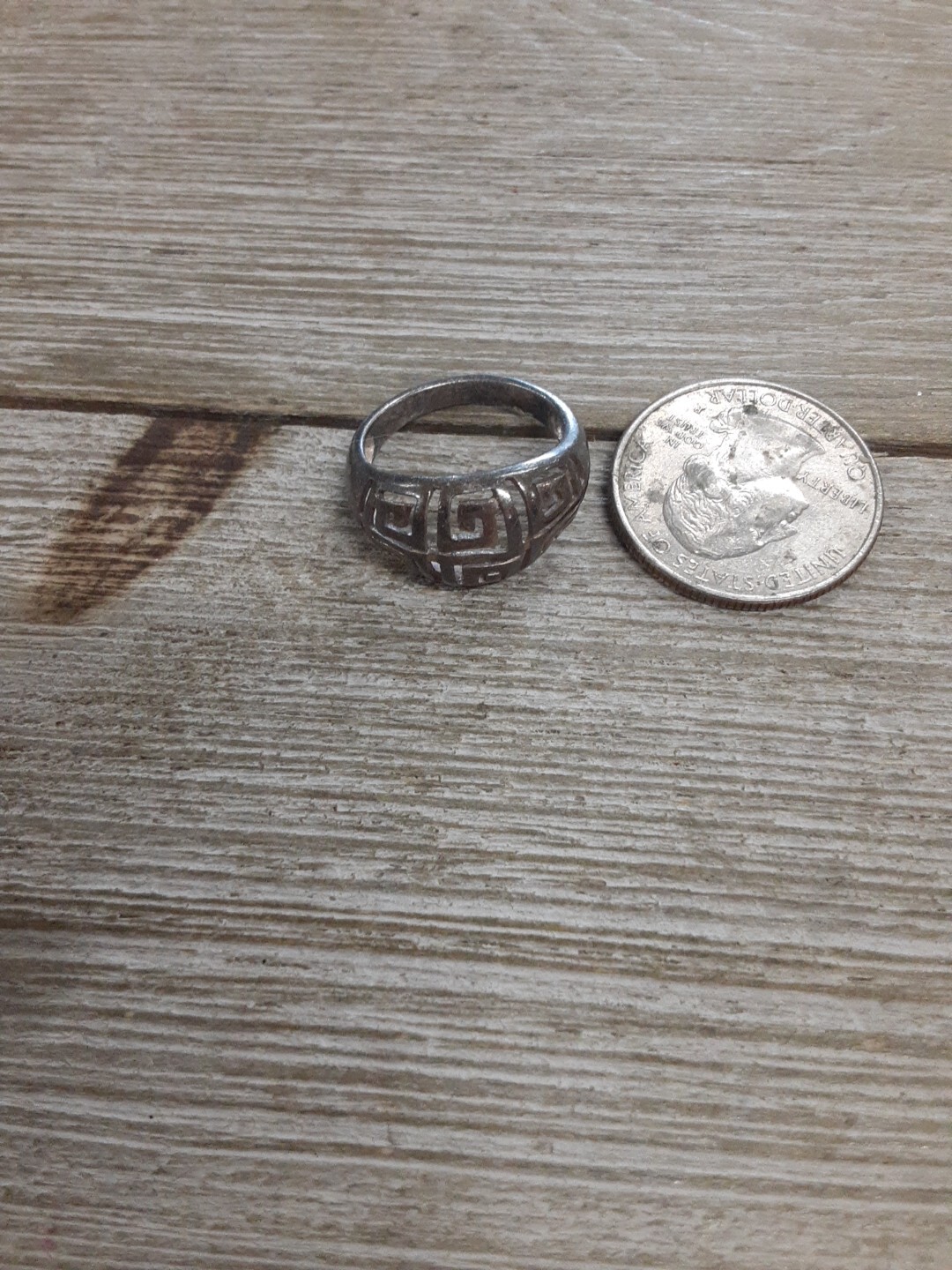 Vintage Avon RJ Greek Design Sterling Silver Ring sz 7 - Gem