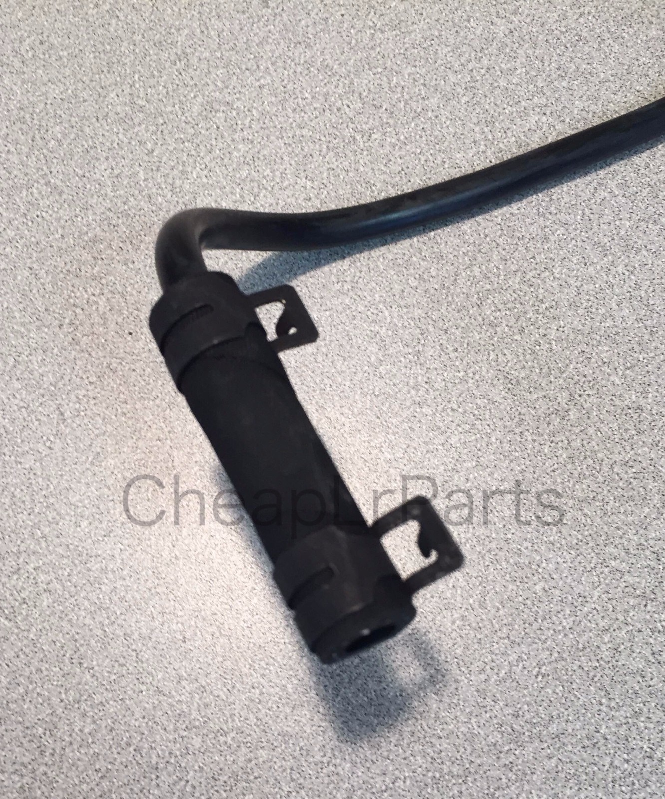 Land Rover Discovery II Expansion Tank to Radiator Coolant Line Hose ...