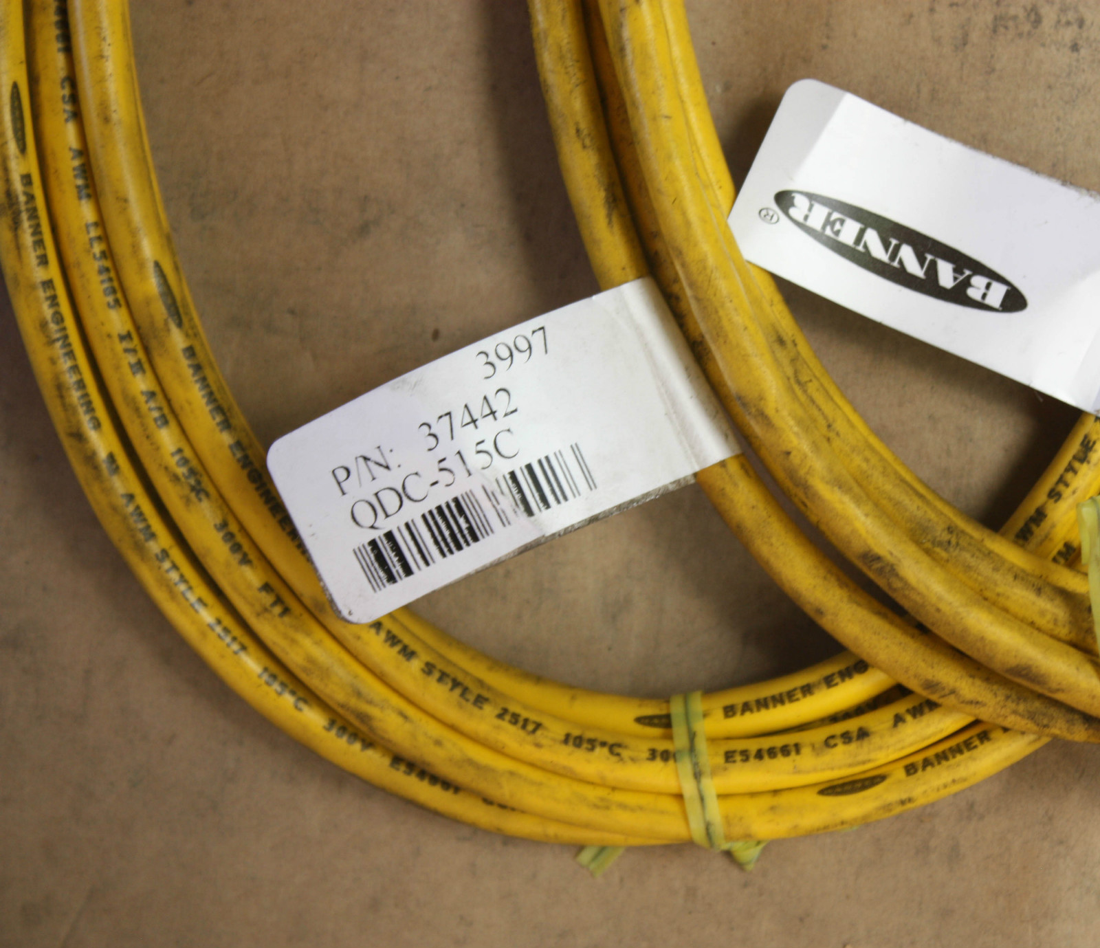 BANNER 37442 QDC-515C Machine Guard Light Curtain CABLES AWM STYLE 2517 ...