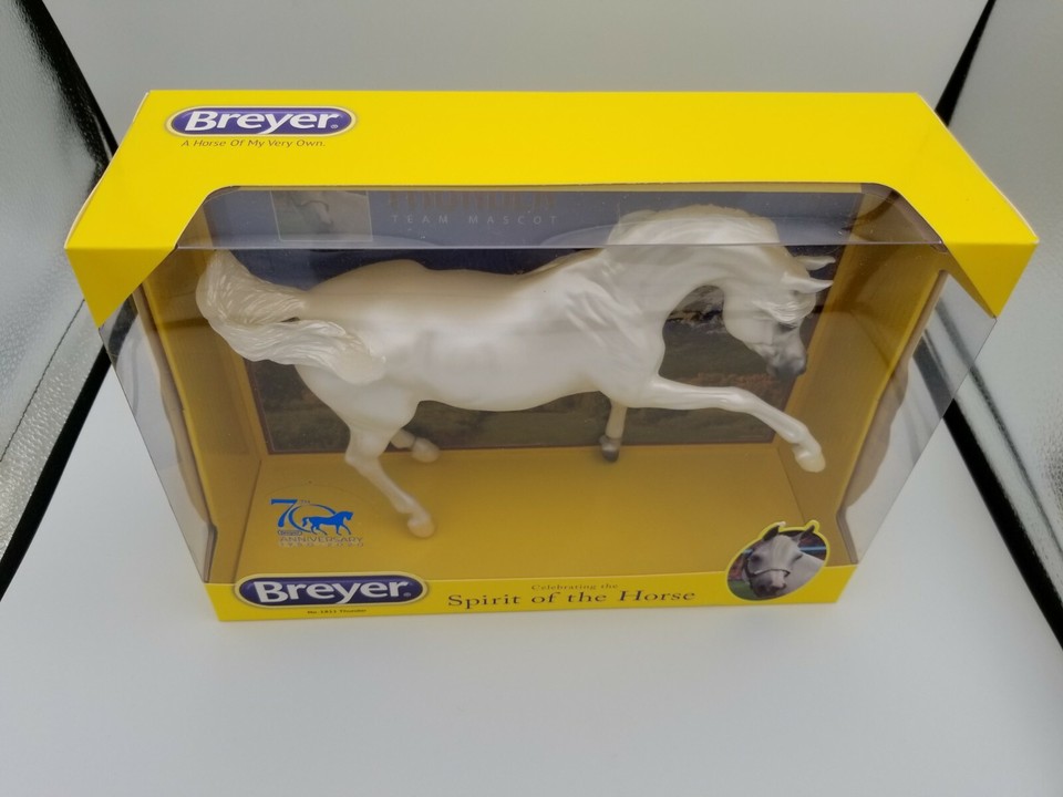 Breyer Thunder #1811 | eBay