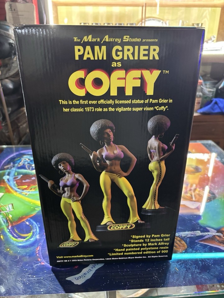 Pam Grier COFFY 12" statue / Action Figure Limited 340/900 Mark Alfrey ...