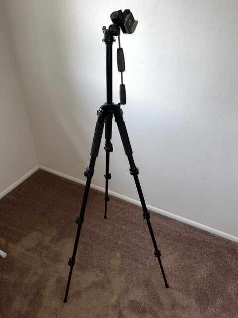 Calumet 7100 Camera Video Tripod for Digital and 35MM Slr Cameras | eBay
