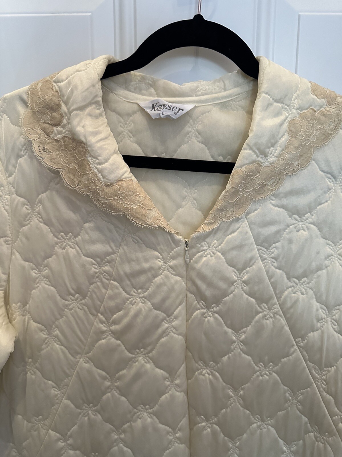 1960s Quilted satin Robe Housecoat MOD Granny kayser … - Gem