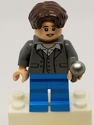 GENUINE LEGO® IDEA153 BTS Suga with SILVER Microphone From Set 21339 | eBay