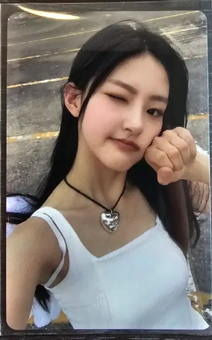 KISS OF LIFE KIOF HANEUL Broadcast Photocard PC Gongbang Sanok Photo ...