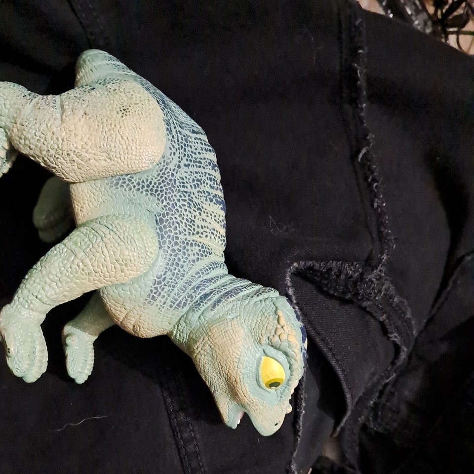 2000 DISNEY DINOSAUR MOVIE DINO ALIVE ALADAR ELECTRONIC FIGURE TESTED ...