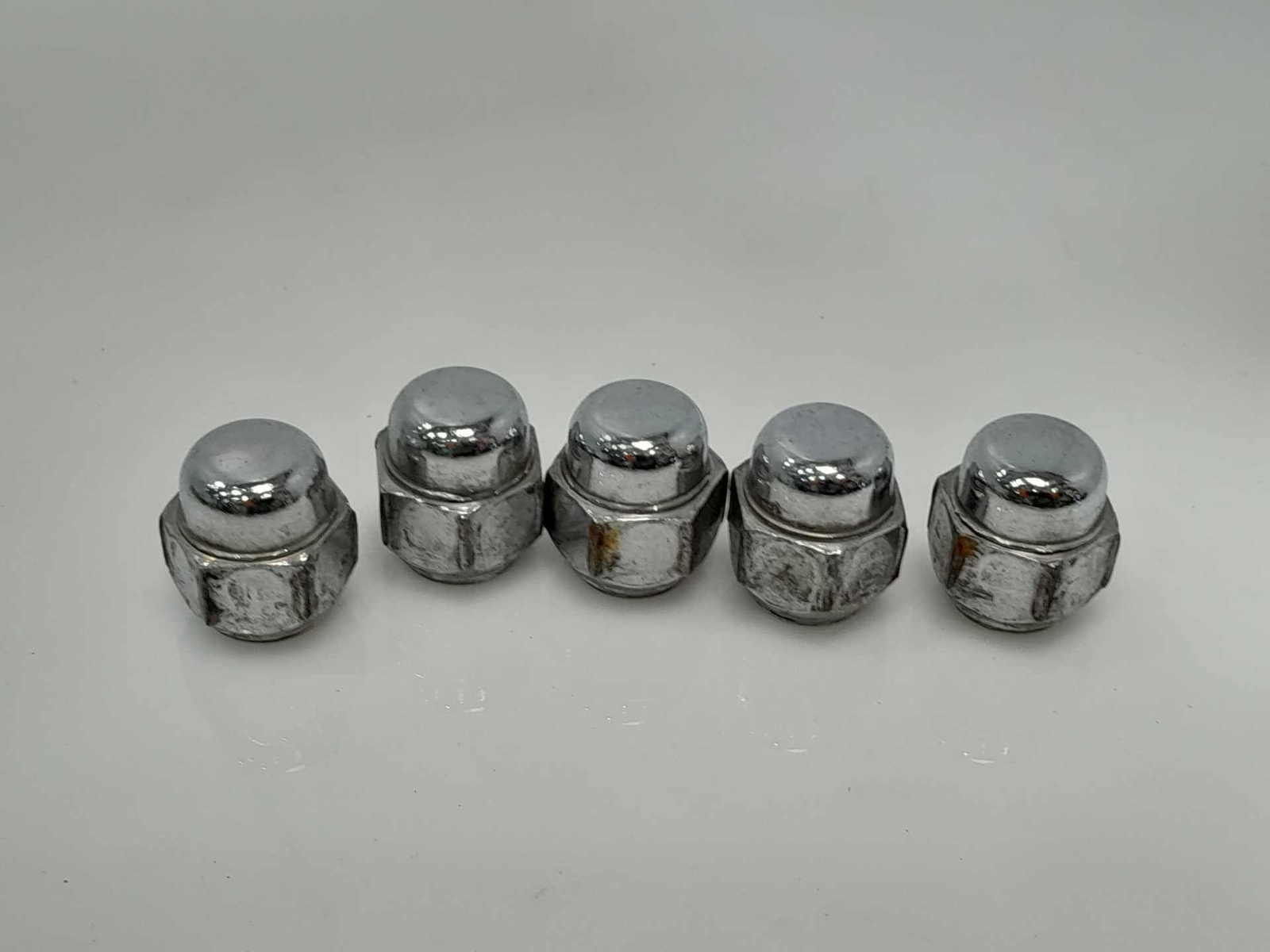 Nissan Chrome Wheel Nuts Set of Five 40224-ZP50A Altima Armada Frontier ...