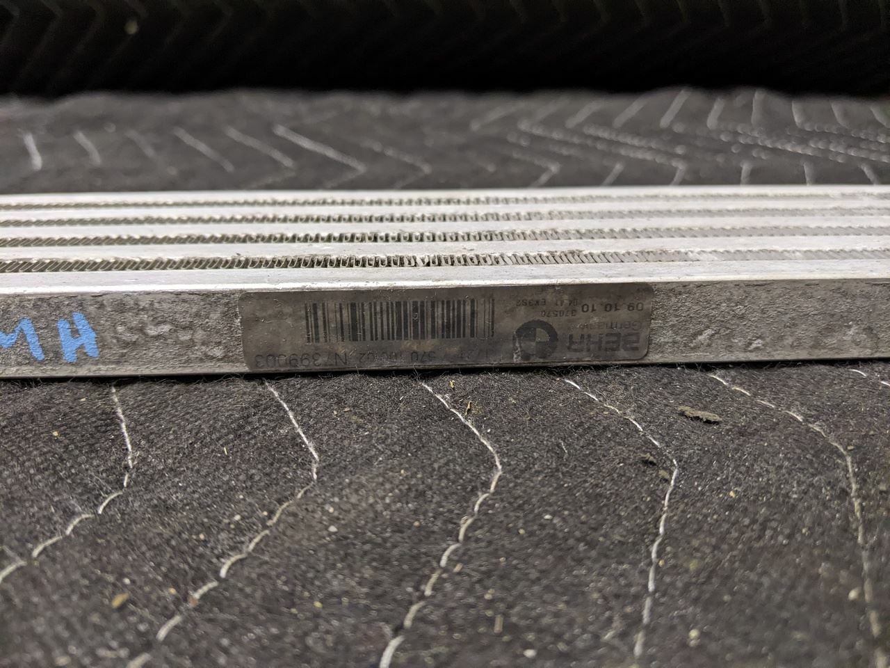 BMW F01/F02/F06/F07/F10/F11/F12/F13 Power Steering Cooler 17117570100 ...