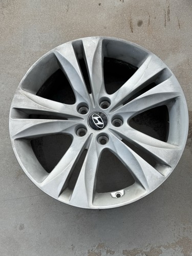 OEM 18″ Hyundai Genesis Wheel (52910‑3M451) 5x4.5 7.5” Hyper Silver –09 ...