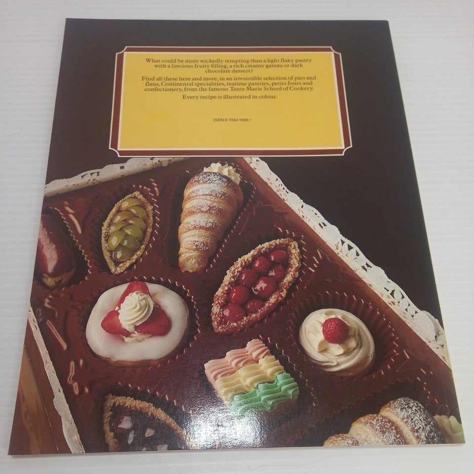 Just Desserts Jeni Wright 1980 and Sweet Temptation 1982 2 Vintage Cookbooks | eBay UK