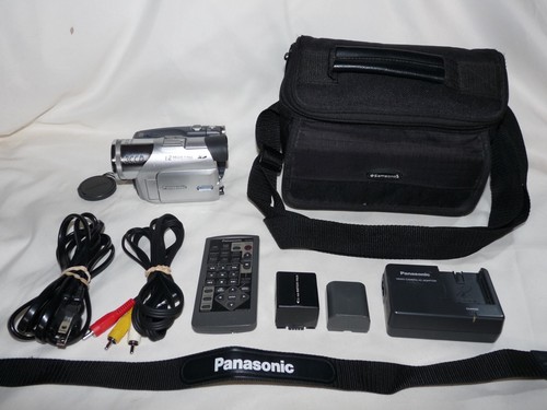 Panasonic 3CCD PV-GS120 MiniDv Mini Dv Camcorder VCR Player Video ...