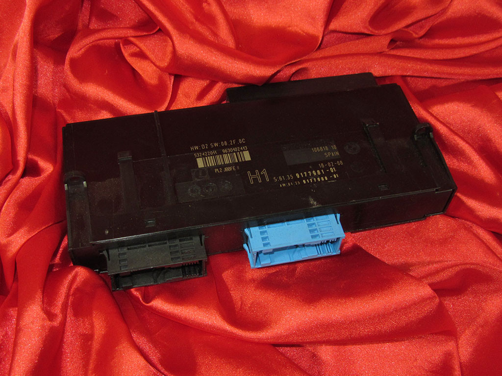 BMW E90 E92 E93 3 series JUNCTION BOX ELECTRONICS BODY CONTROL MODULE ...