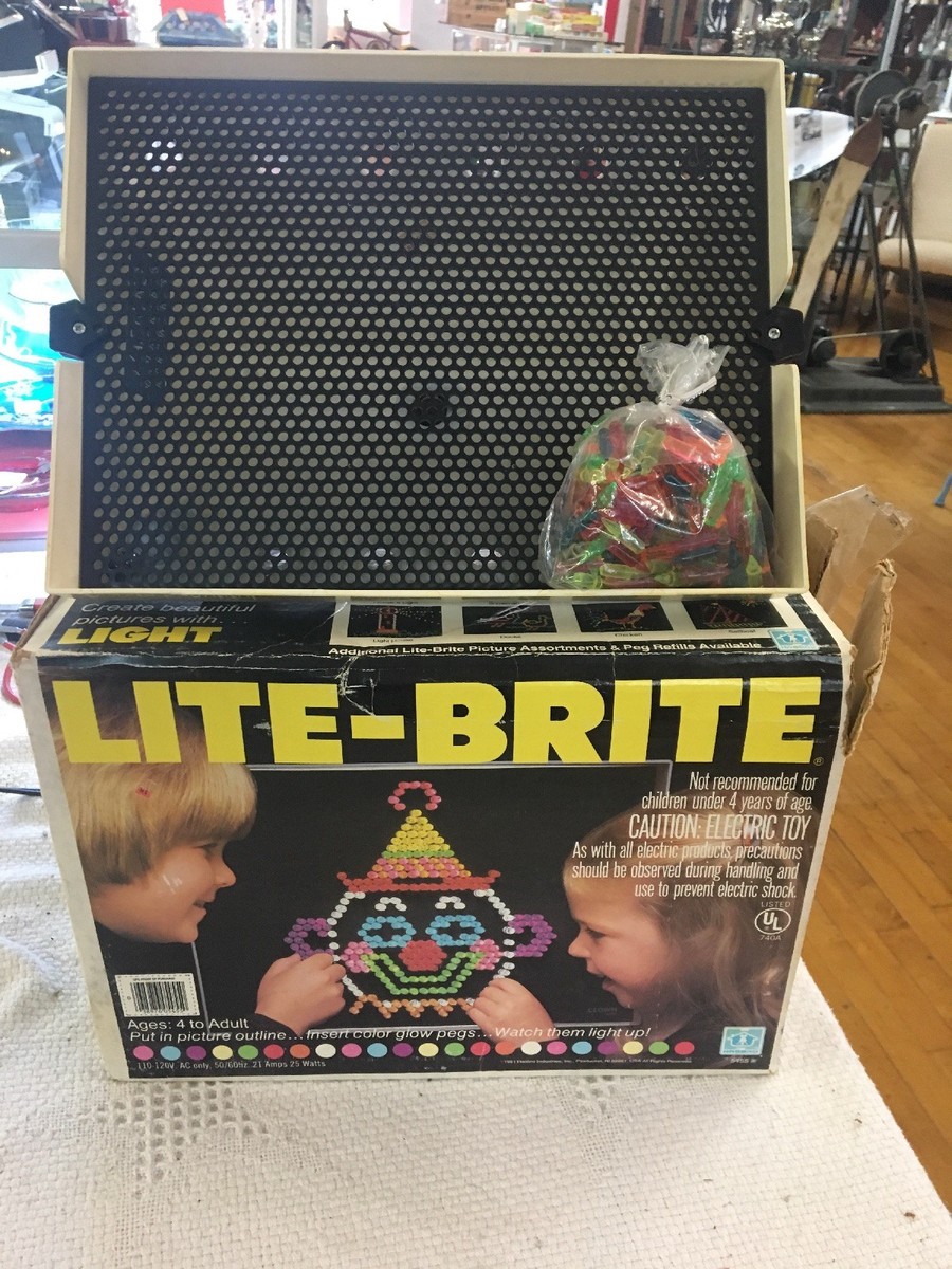Lightbright Toy Vintage 1967 LITE BRITE Vintage Hasbro Light Bright