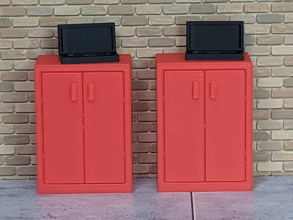 1/24 1/25 Scale Computer Stand with Laptop - For car garage diorama ...