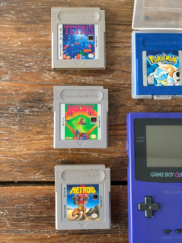 Gameboy Color Lot (3) & 14 Games & Carrying Cases | Pokemon, Donkey ...
