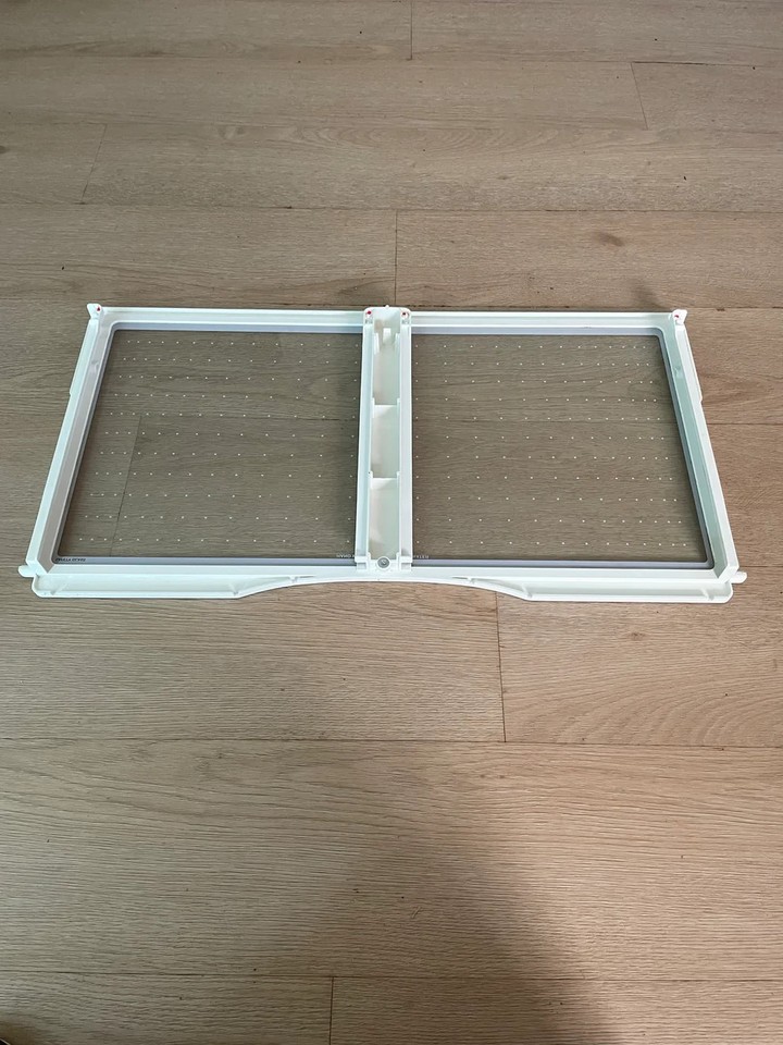 ETE5207SD-R Electrolux fridge deli bin cover glass shelf assembly assy ...