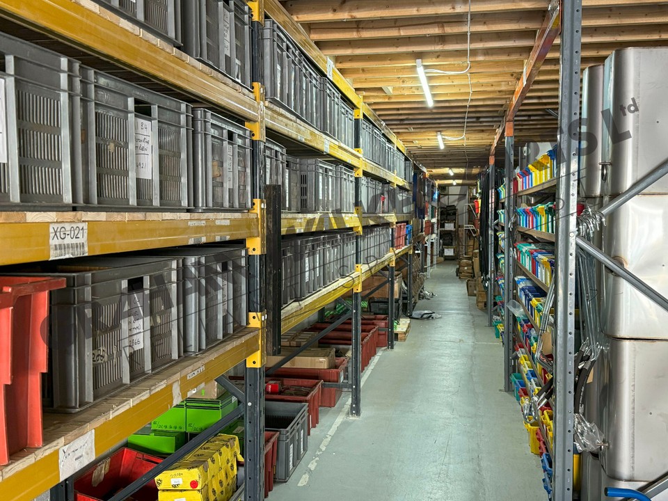 RELIANT REAR SHOCK ABSORBERS (X2) 30760 ROBIN, RIALTO, KITTEN, FOX ...