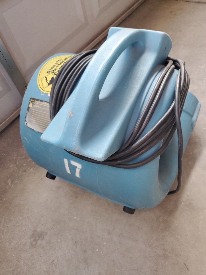 Dri-Eaz Sahara Dryer / Blower / Air Mover - Wet Carpet, Floors, Flood ...