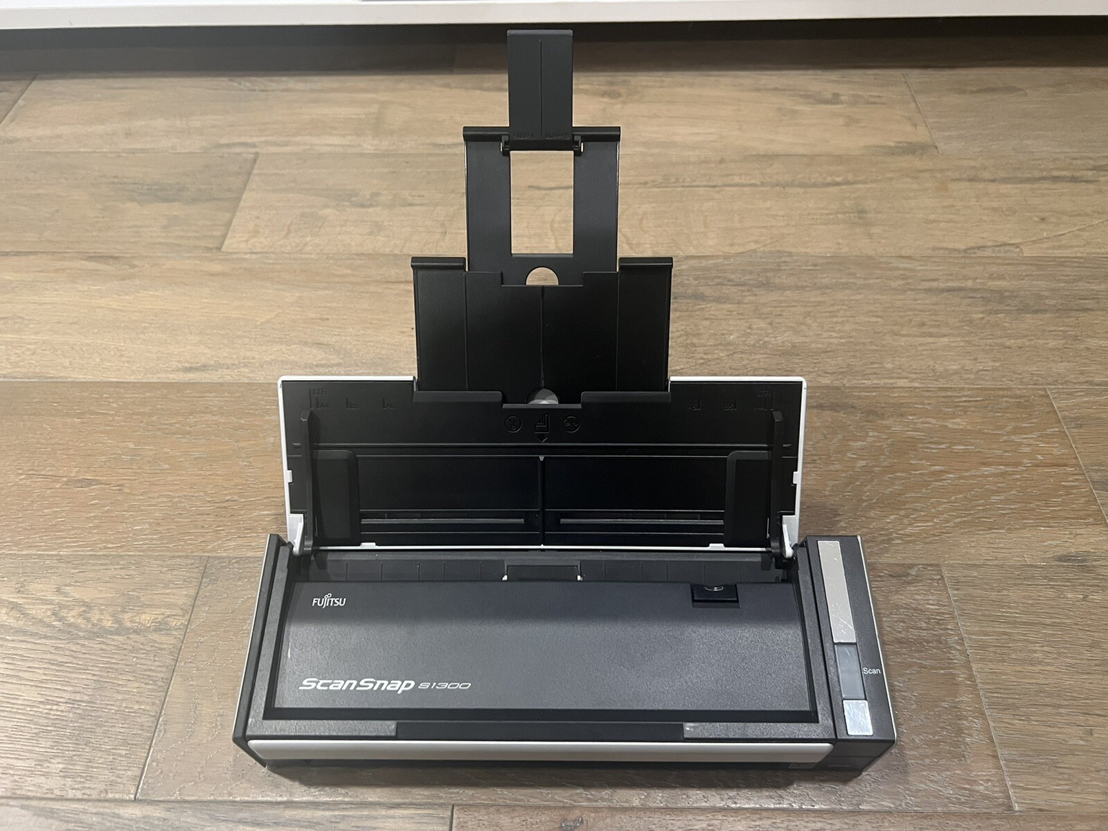 Fujitsu ScanSnap S1300 Pass-Through Scanner 97564307676| eBay