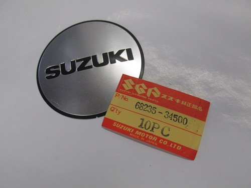 SUZUKI GS500 / GS550 1981-1983, NEW ORIGINAL BREAKER COVER EMBLEM ...