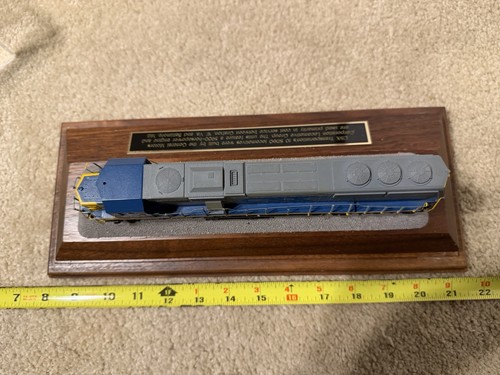 Rare! CSX 8704 Locomotive 10 SD60 diecast model display HO train engine ...