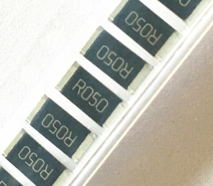 Fixed Chip Resistor Surface Mounted R100 R050 R010 R015 to R150 R500 ...