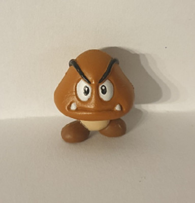 Super Mario Figur (Nintendo) - Gumba | eBay.de