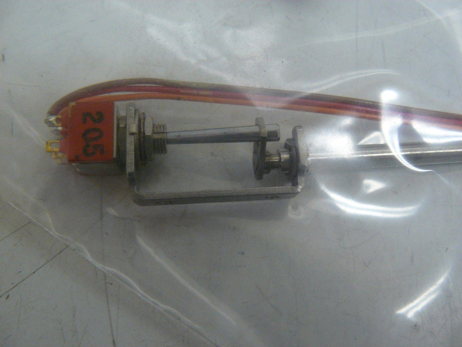 NEW C&K 7201 TOGGLE SWITCH ASSEMBLY SET POINT 100-05803 | eBay